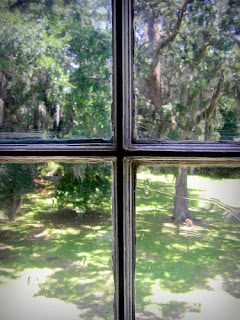 Is Glass a Liquid? The Solid Facts Behind the Liquid Myth - Commonplace ...