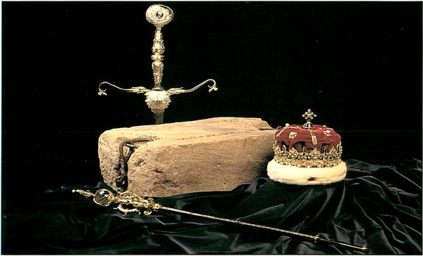 Royal Regalia and Highlander Honours - Commonplace Fun Facts