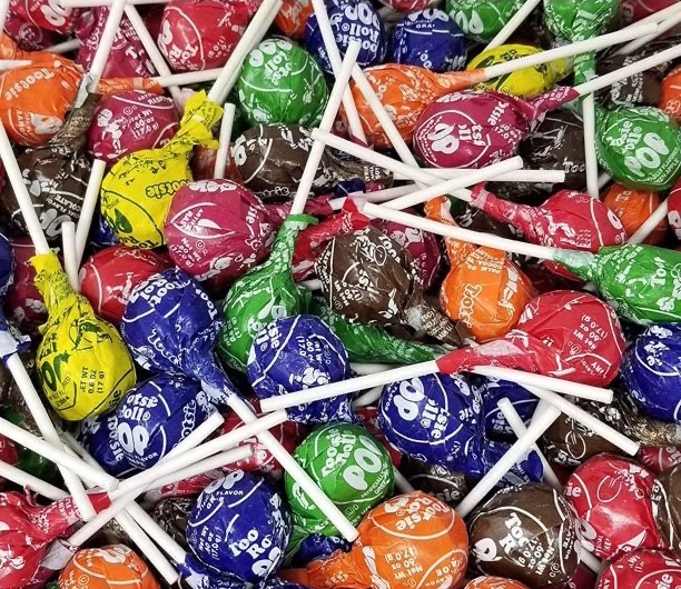 How Many Licks Does it Take To Get to the Tootsie Roll Center of a ...